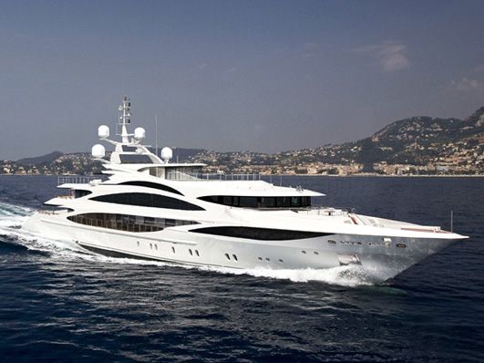 Ocean Independence sells new build Benetti superyacht